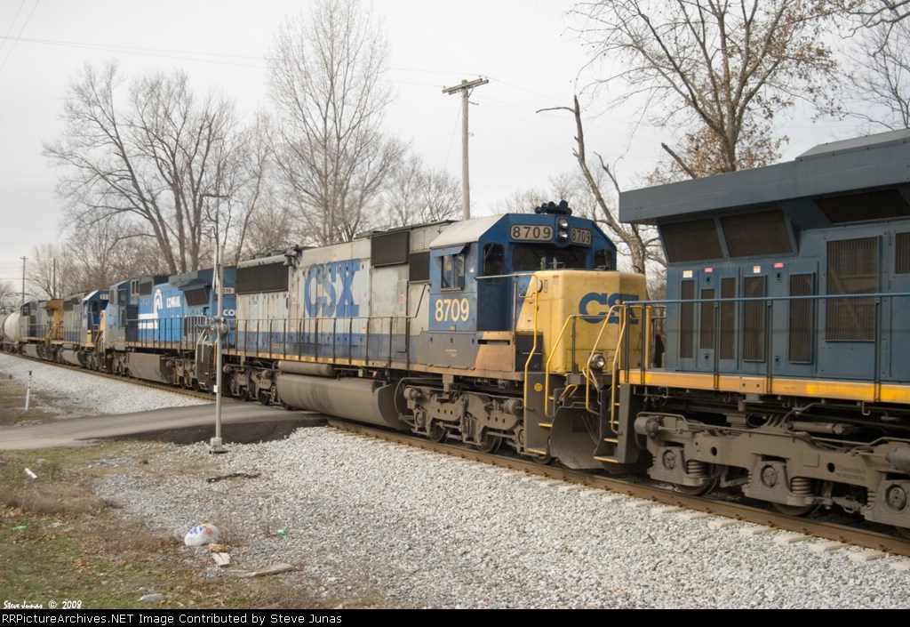 CSX 8709